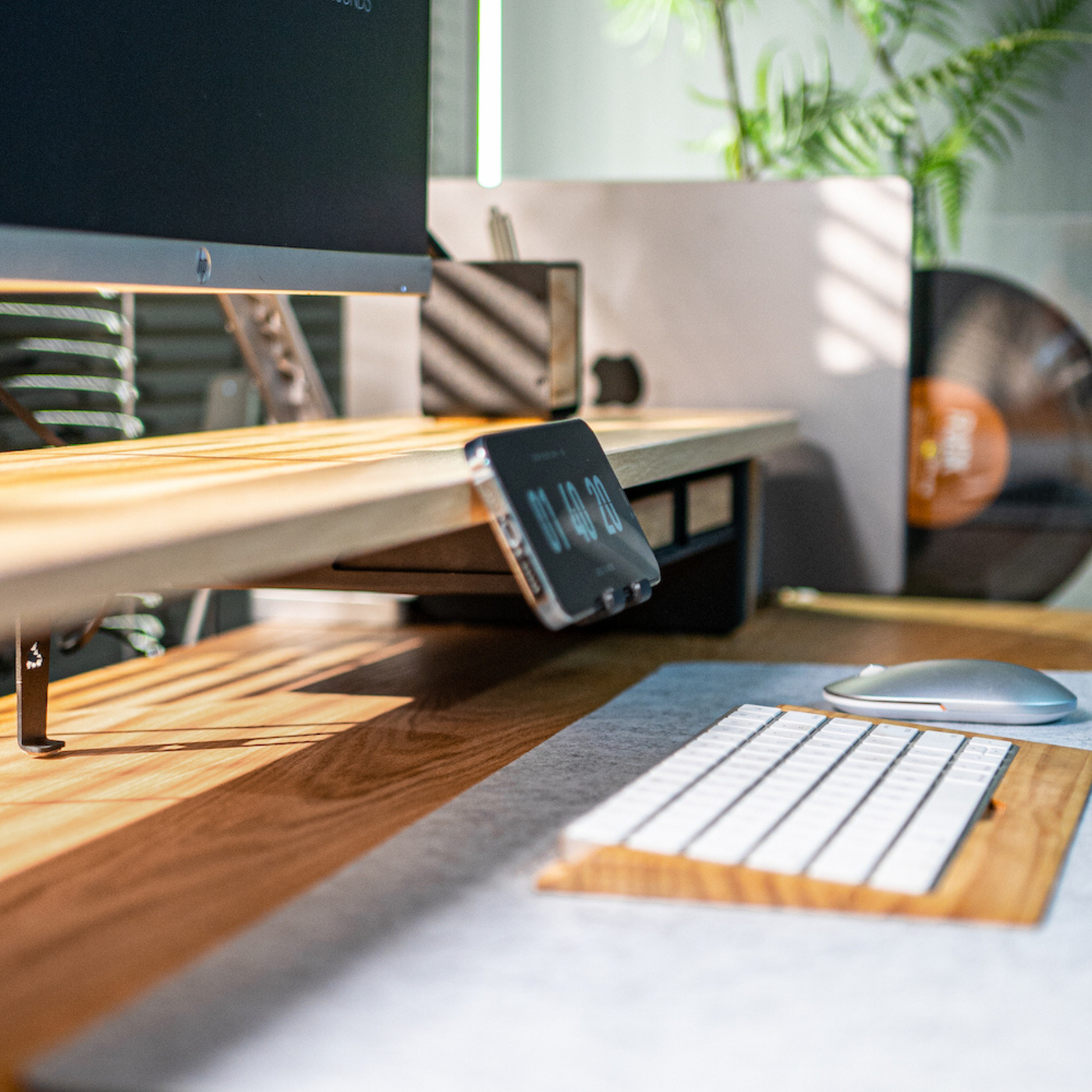 Modular Desktop Monitor Stand | Air