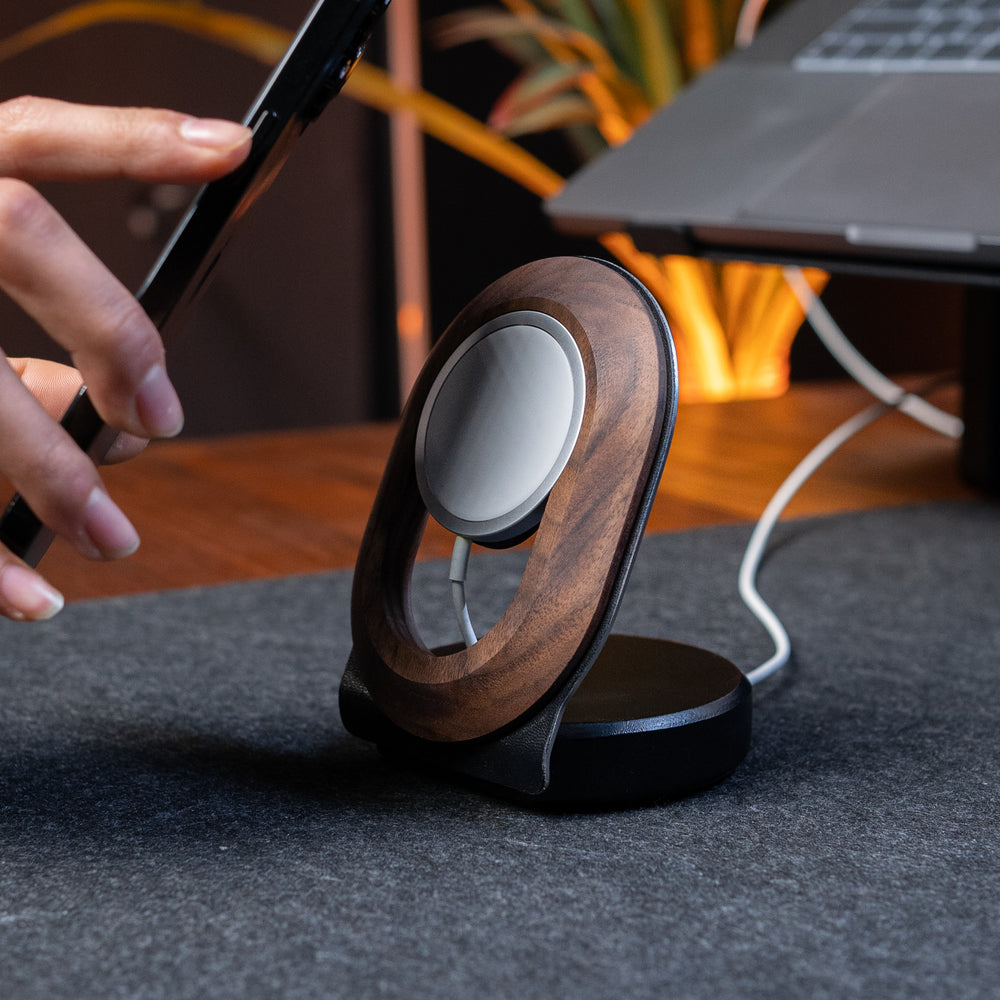 Wood MagSafe wireless charging stand