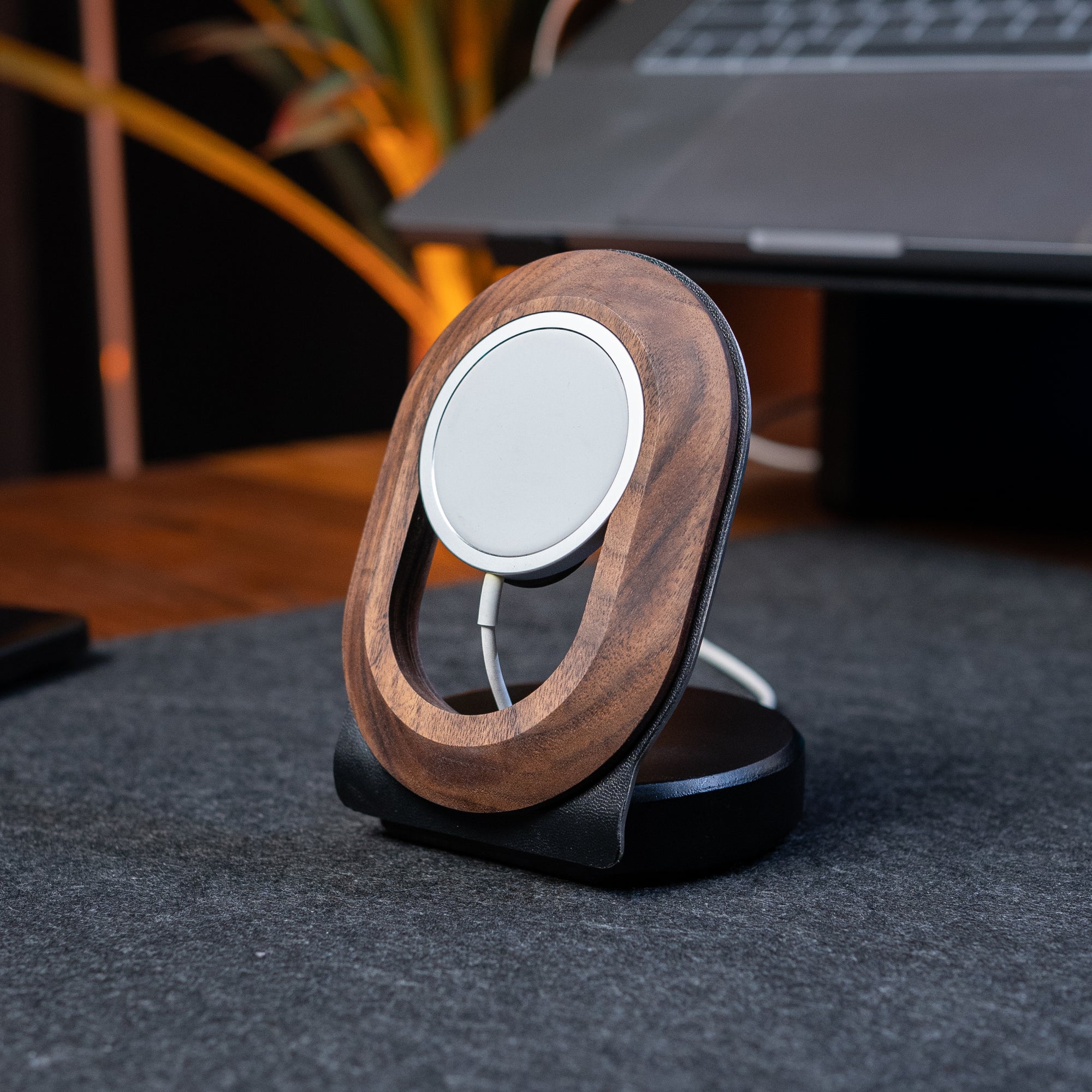 Wood MagSafe wireless charging stand